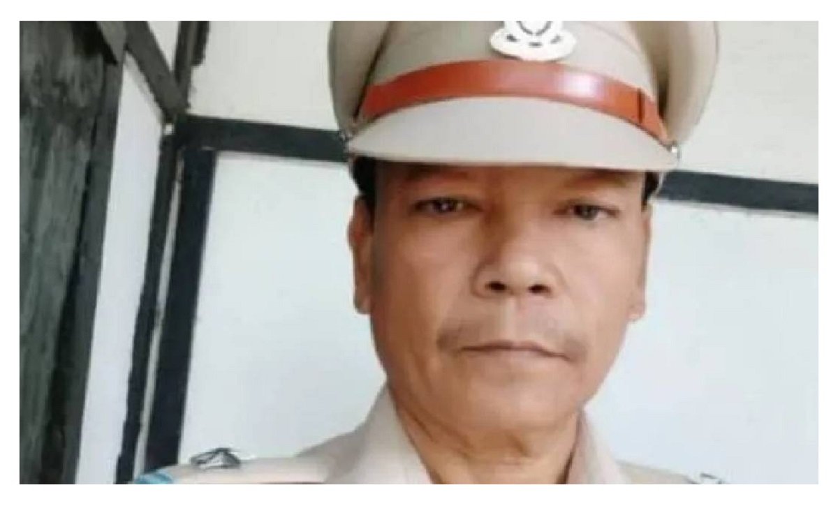CRPF jawan di*es after sudden cardiac arrest while playing badminton in ...